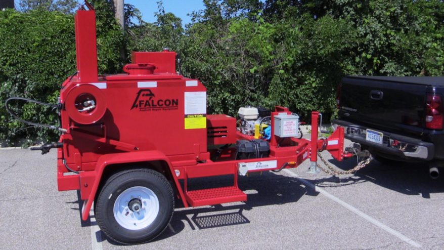 Falcon’s new tack tank trailers come in 2 sizes - Mining and ...